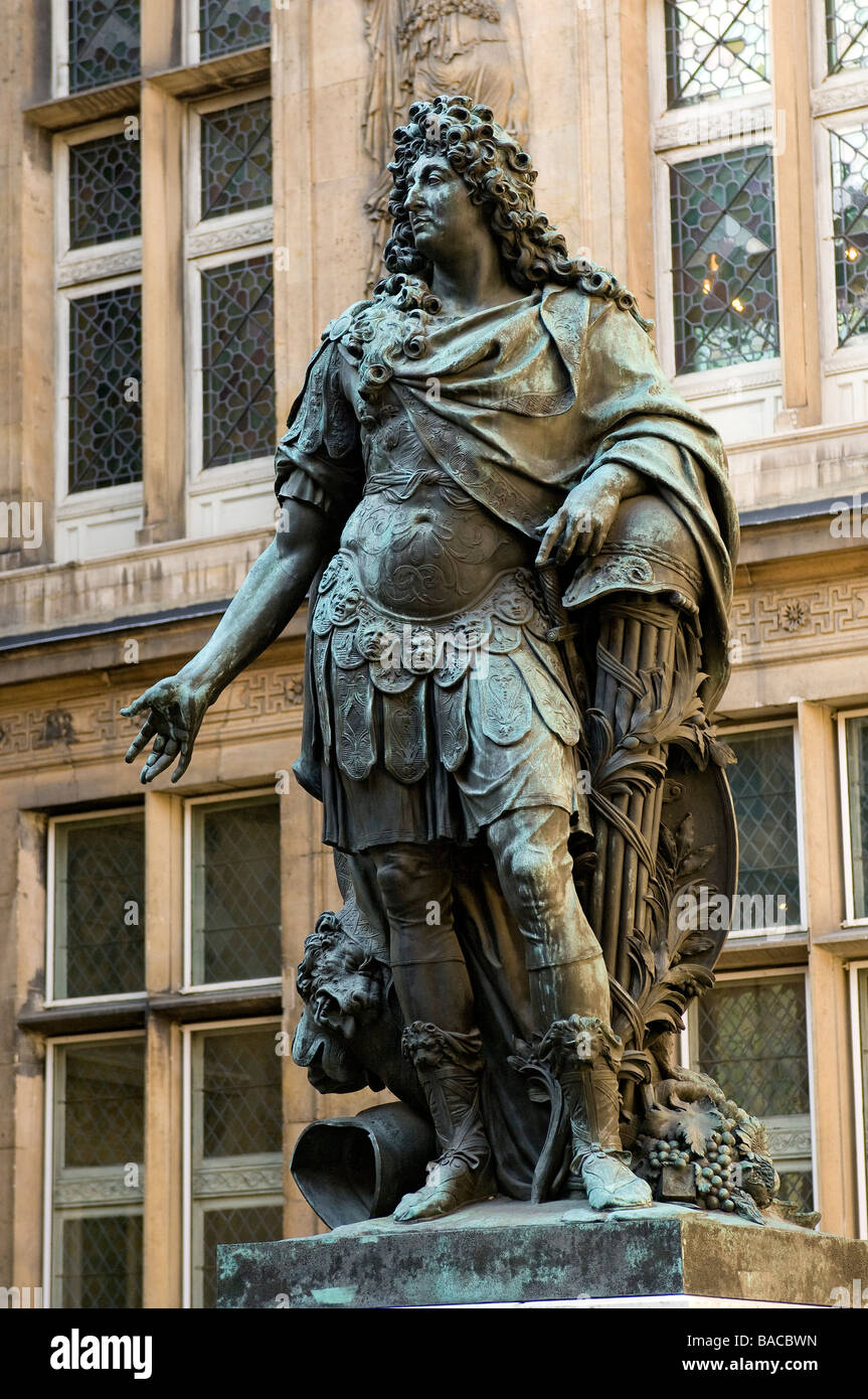 France, Paris, Marais District, courtyard of Musee Carnavalet, Louis ...