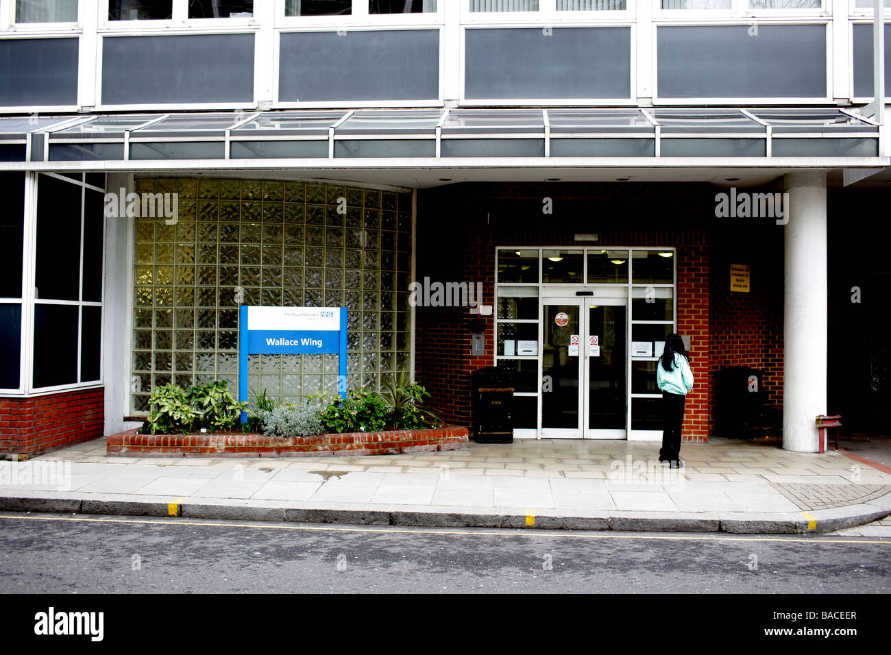 Hospital cancer wing hi-res stock photography and images - Alamy