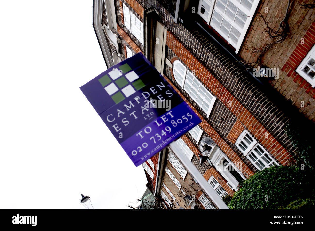 To Let Sign Stock Photo - Alamy