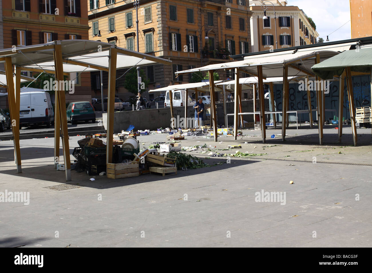 Empty rome hi-res stock photography and images - Alamy