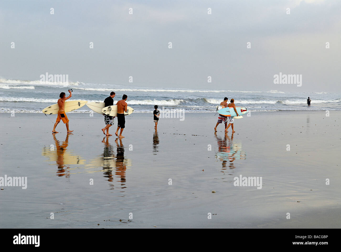 Wave surfers sea kuta beach hi-res stock photography and images - Alamy