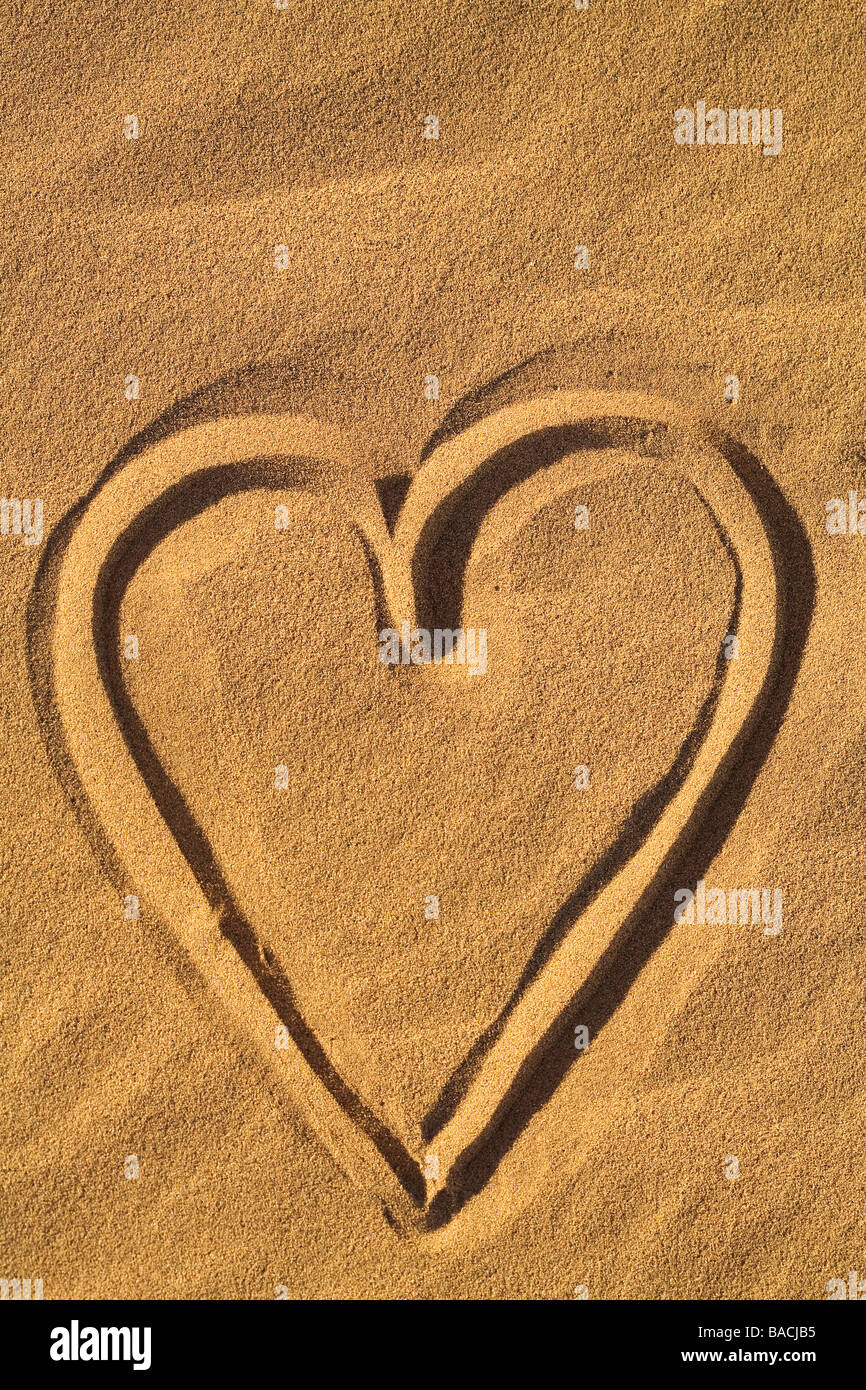 Morocco, Great South, Sahara, heart shaped track Stock Photo - Alamy