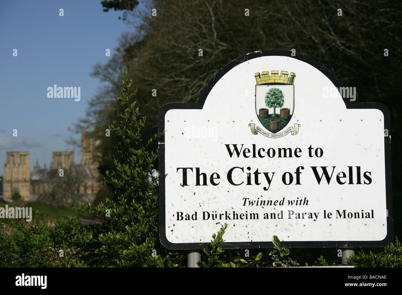 Welcome to wells sign hi-res stock photography and images - Alamy
