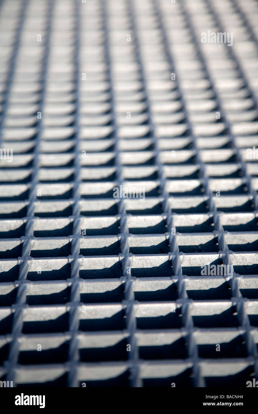 Gratings walkway hi-res stock photography and images - Alamy