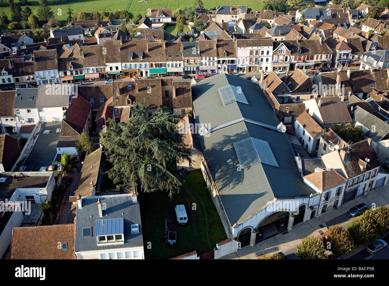 Courtenay aerial view hi-res stock photography and images - Alamy