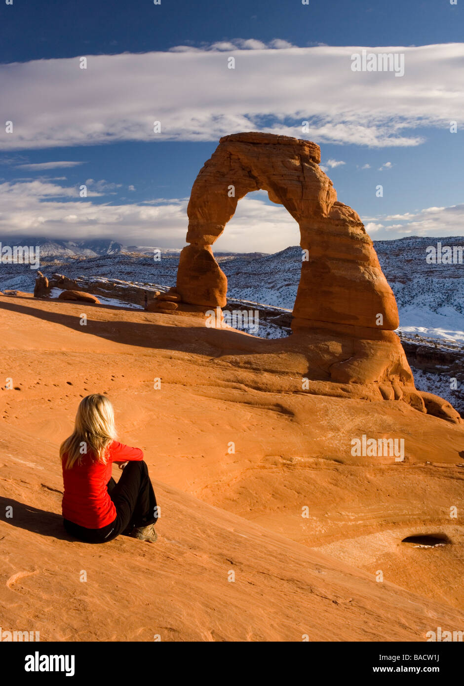 Girl in arch hi-res stock photography and images - Alamy