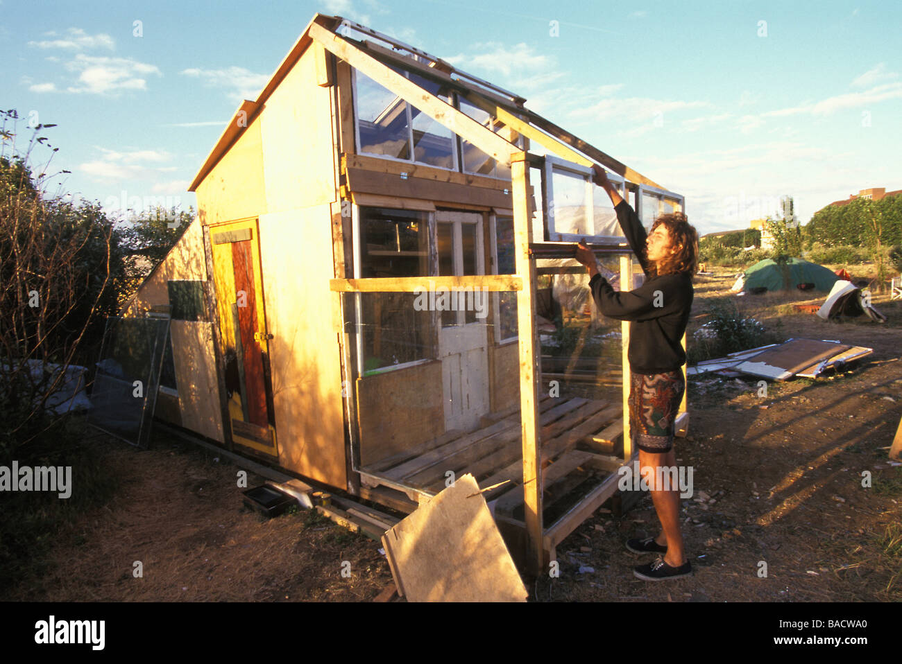 Eco village hi-res stock photography and images - Alamy