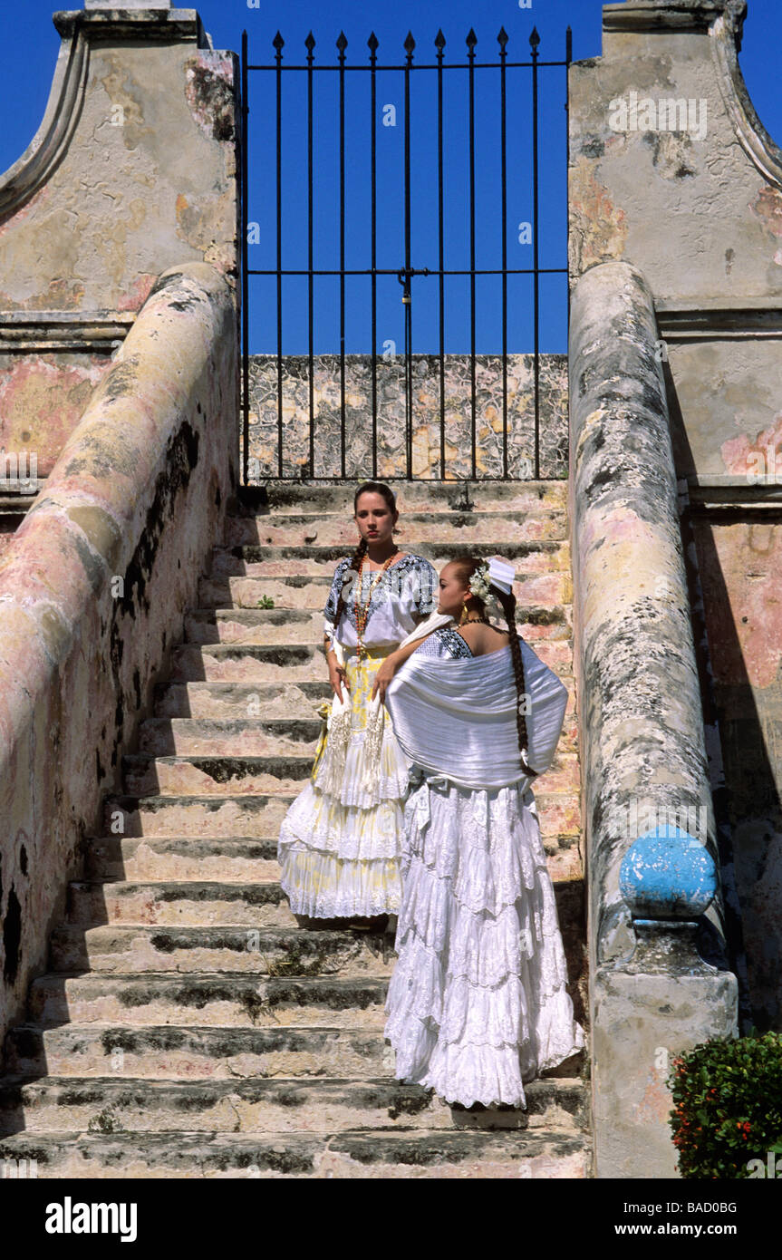 Mexico, Yucatan state, Merida, two young women Stock Photo - Alamy