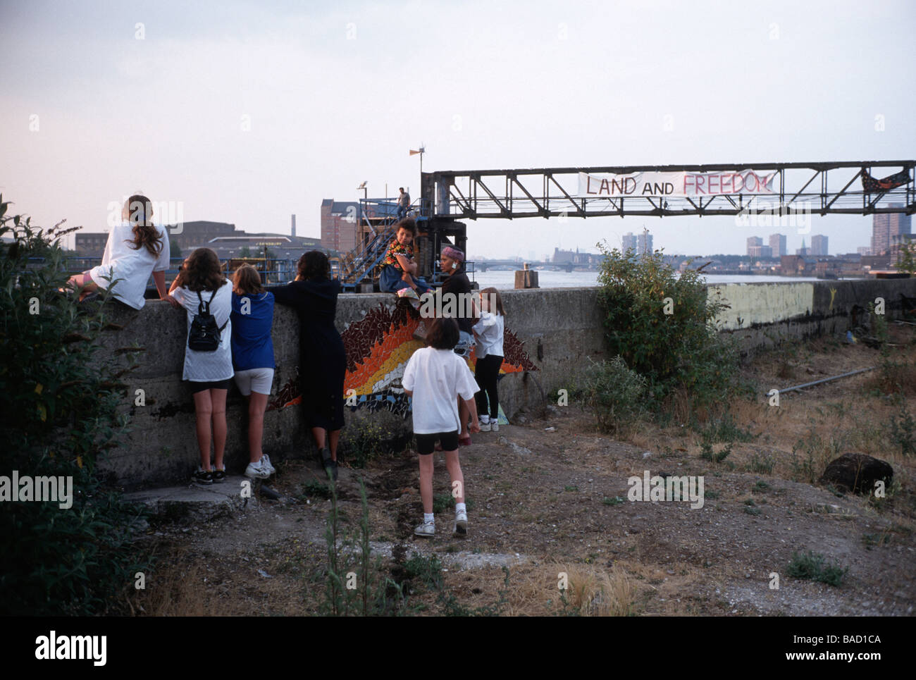 Looking out over the River Thames Stock Photo - Alamy