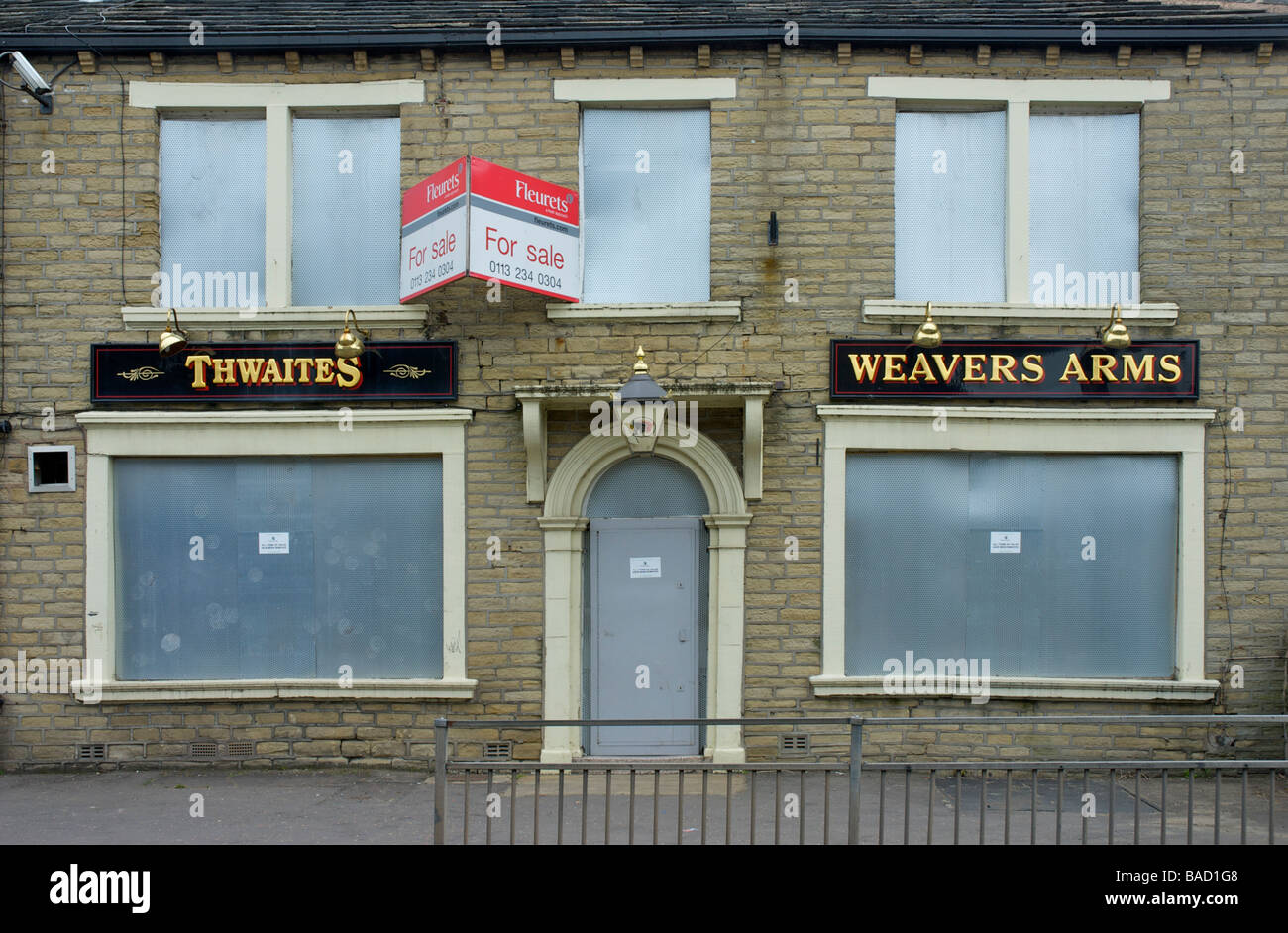 Another boozer bites the dust... The Weavers Arms in Luddendenfoot ...