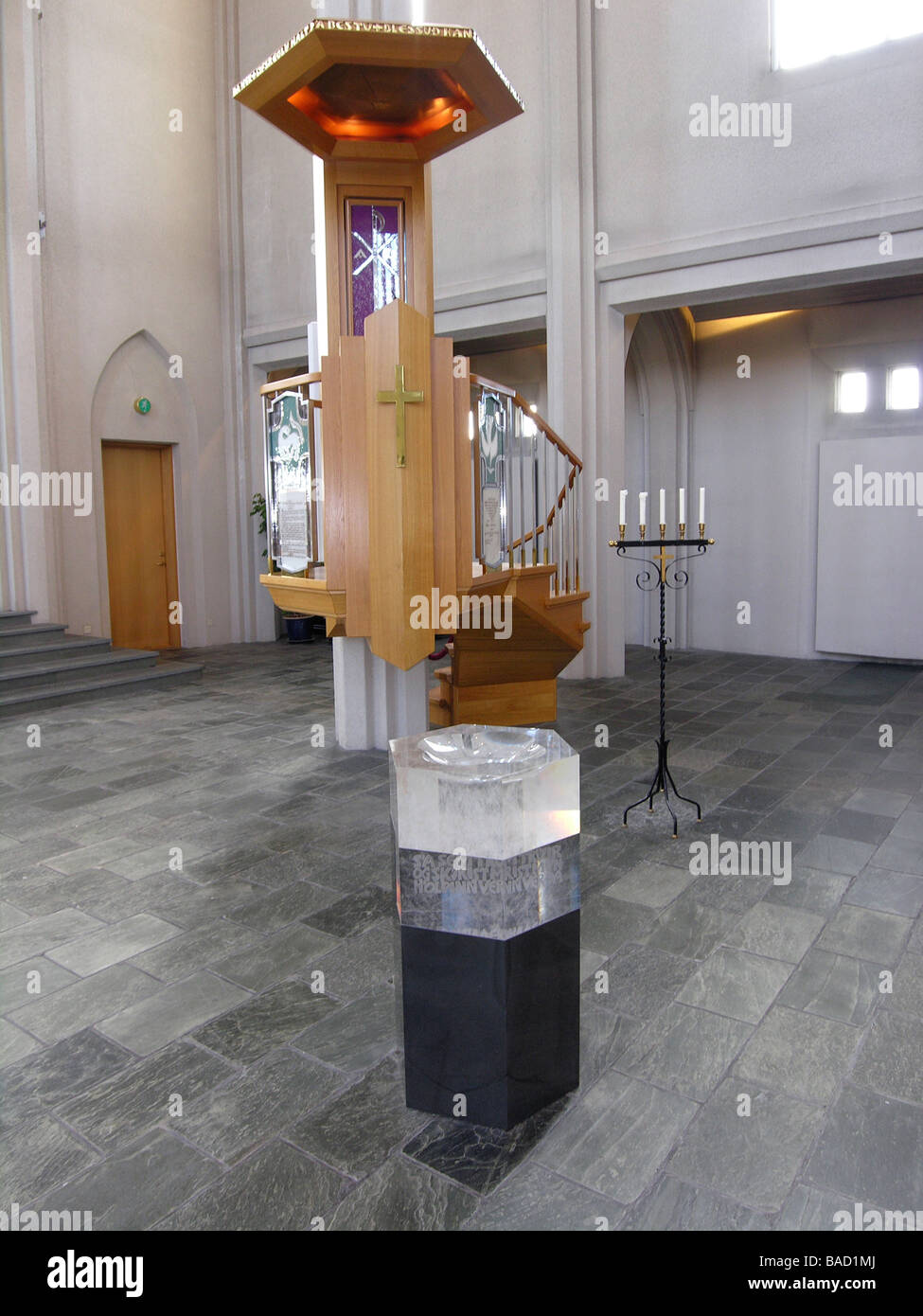 Hallgrimskirkja font hi-res stock photography and images - Alamy