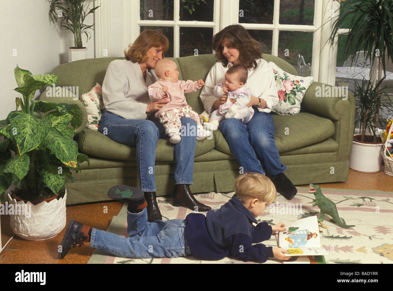 Mothers meeting mother and baby High Resolution Stock Photography and ...