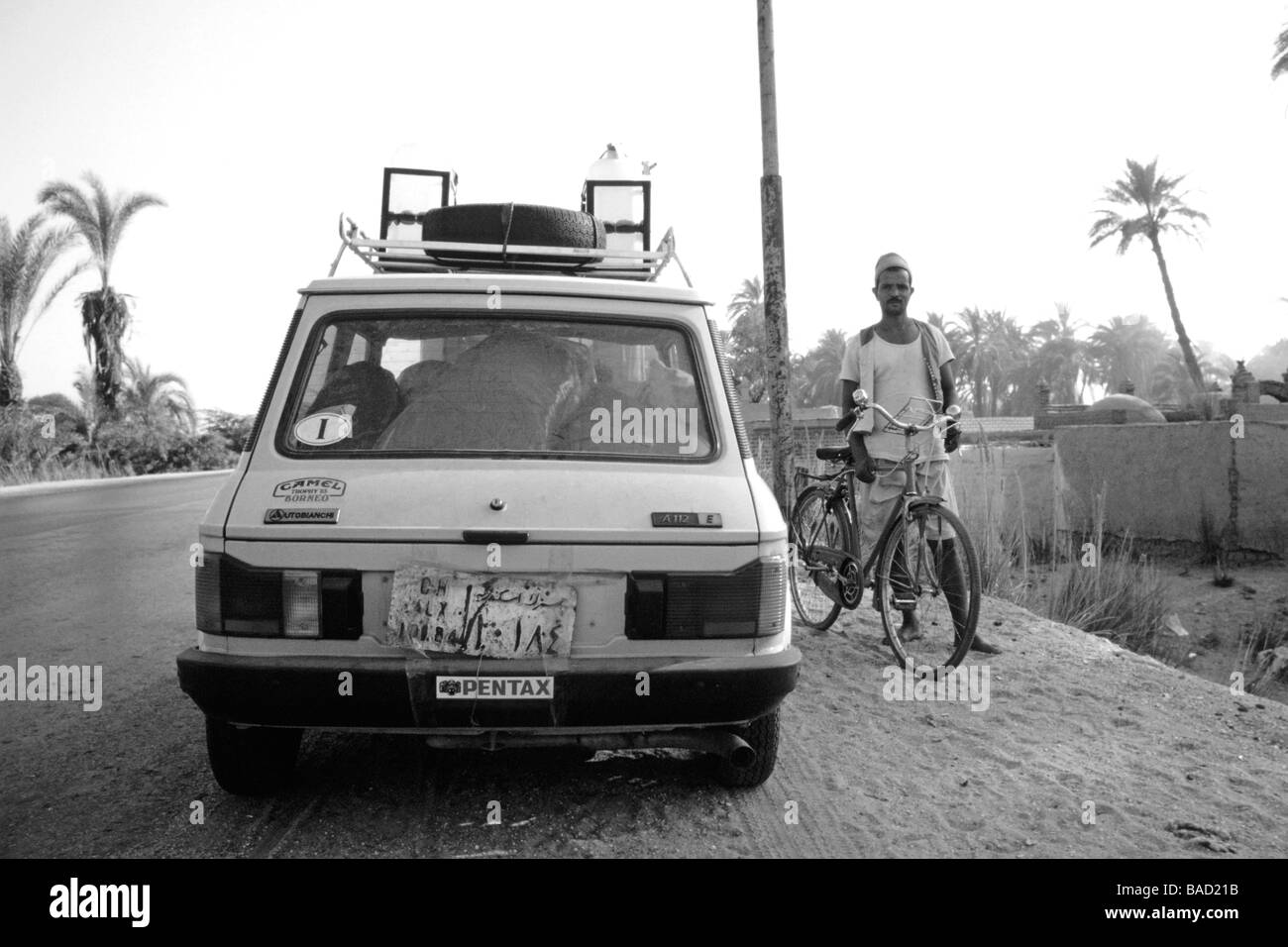 raid in the desert Stock Photo - Alamy