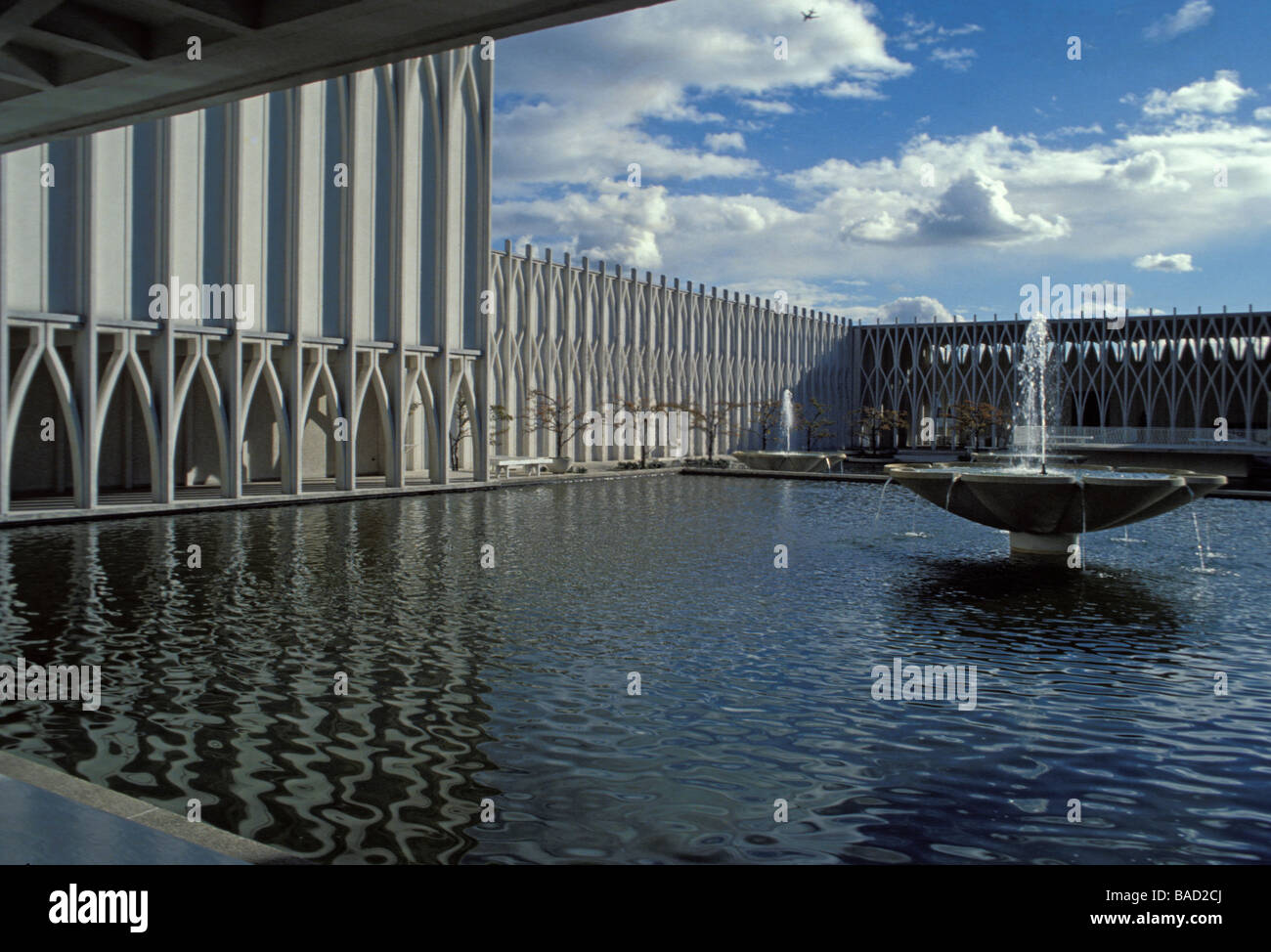 Fountain at the Seattle Science Center Stock Photo - Alamy