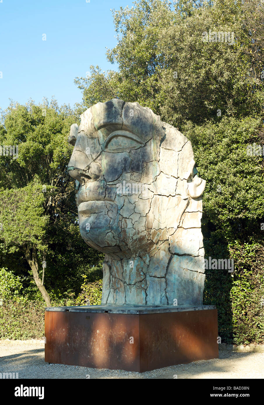 Igor mitoraj tindaro hi-res stock photography and images - Alamy