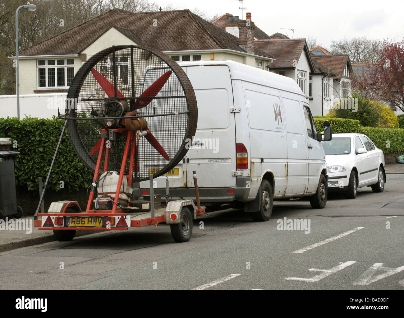 Cardiff police van hi-res stock photography and images - Alamy