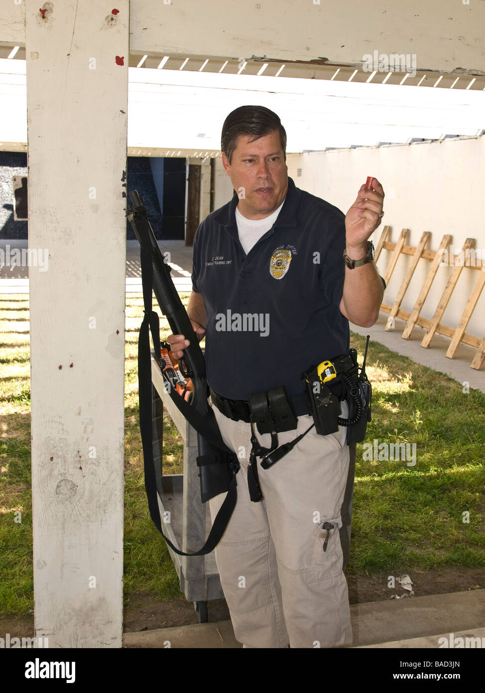 12 gauge shotgun shell hi-res stock photography and images - Alamy