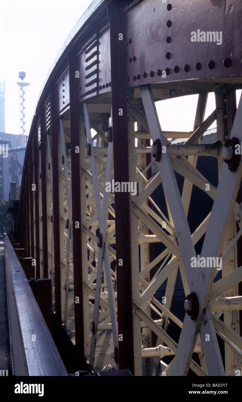Irwell bridge hi-res stock photography and images - Alamy