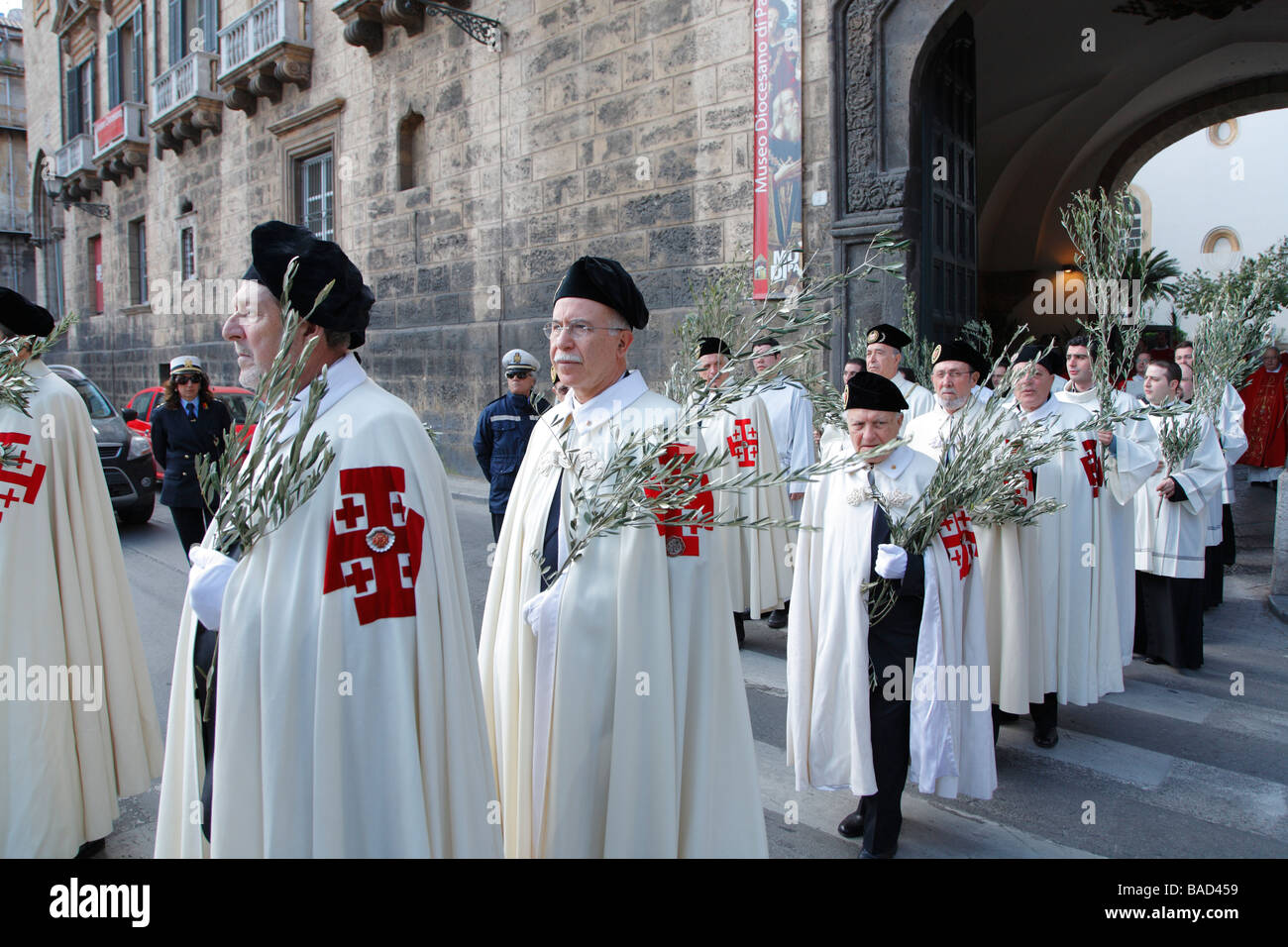 Catholic priest ceremony italy hi-res stock photography and images - Alamy