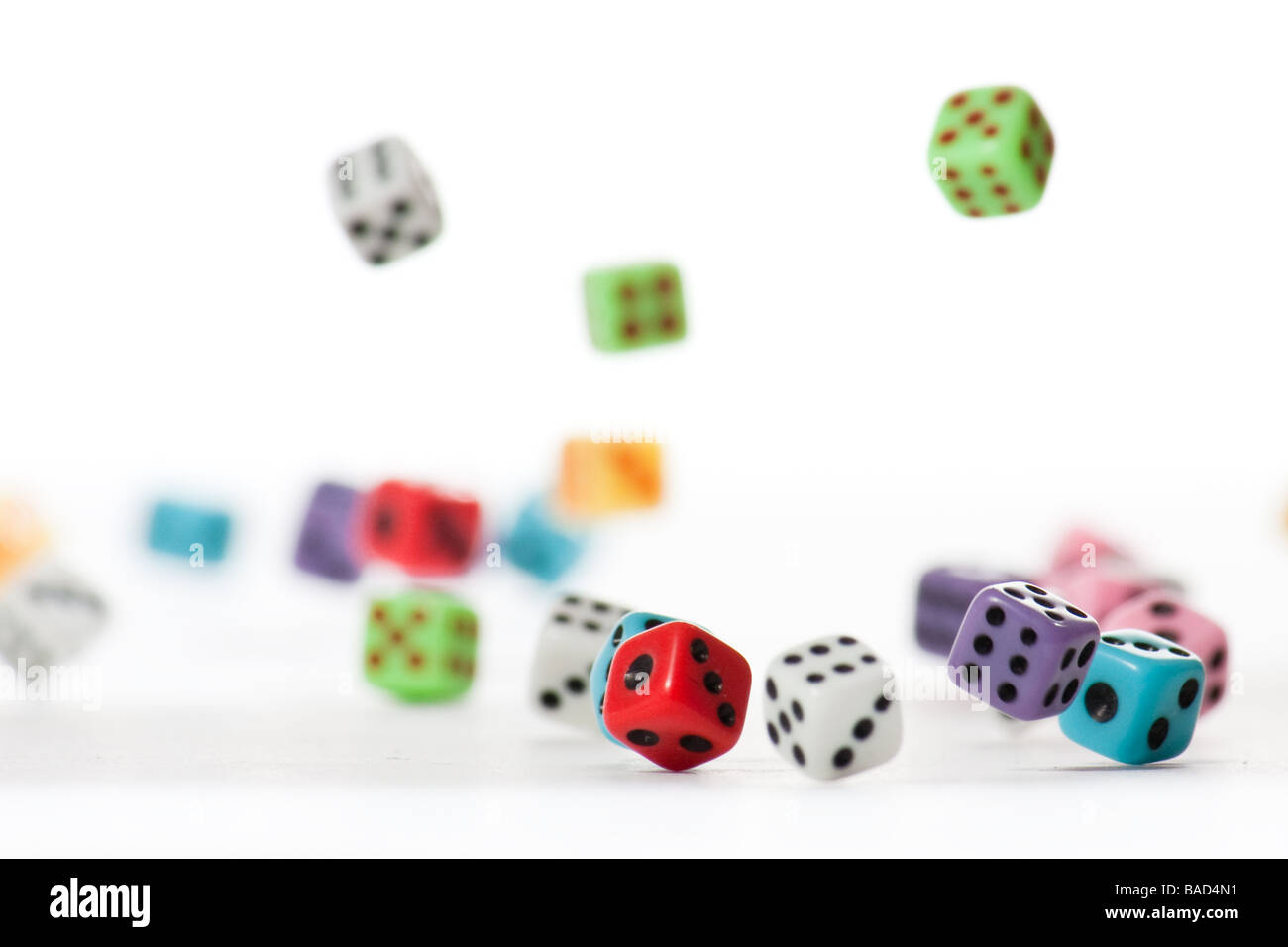 Many falling dices with only several of them in focus Stock Photo - Alamy