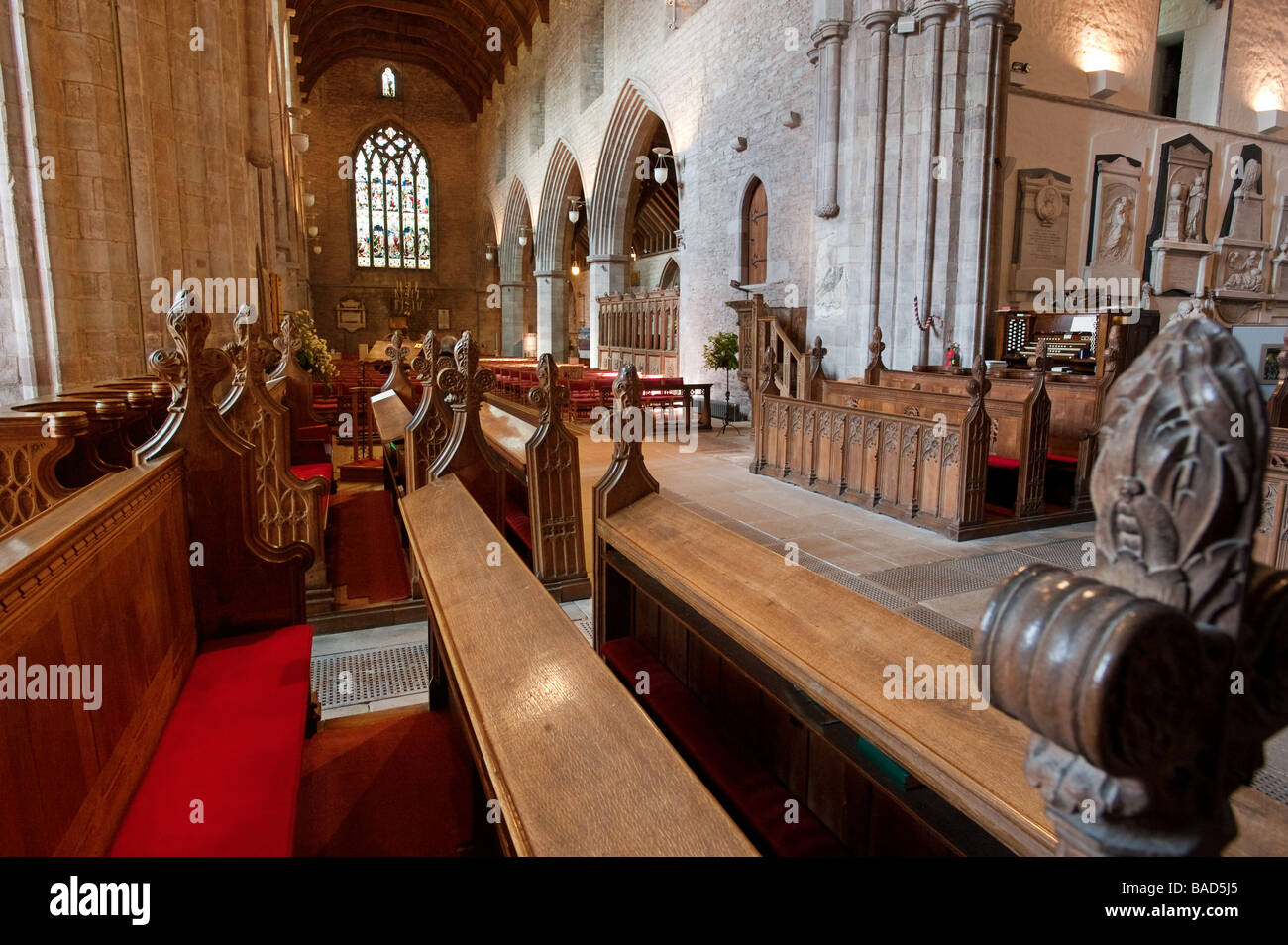 The interior of Brecon Cathedral, Brecon, Wales Stock Photo - Alamy