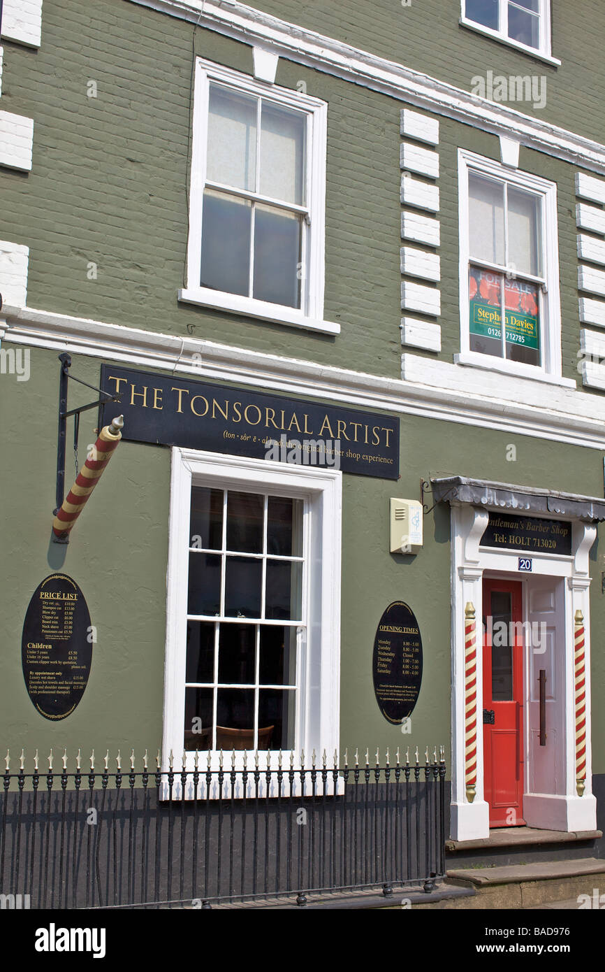 Traditional barber shop hi-res stock photography and images - Alamy