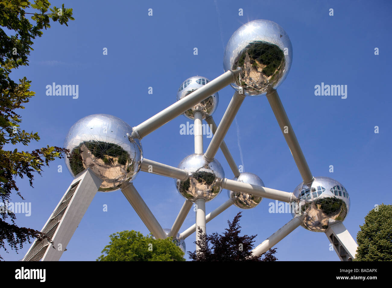 Atomium built universal exhibition 1958 hi-res stock photography and ...