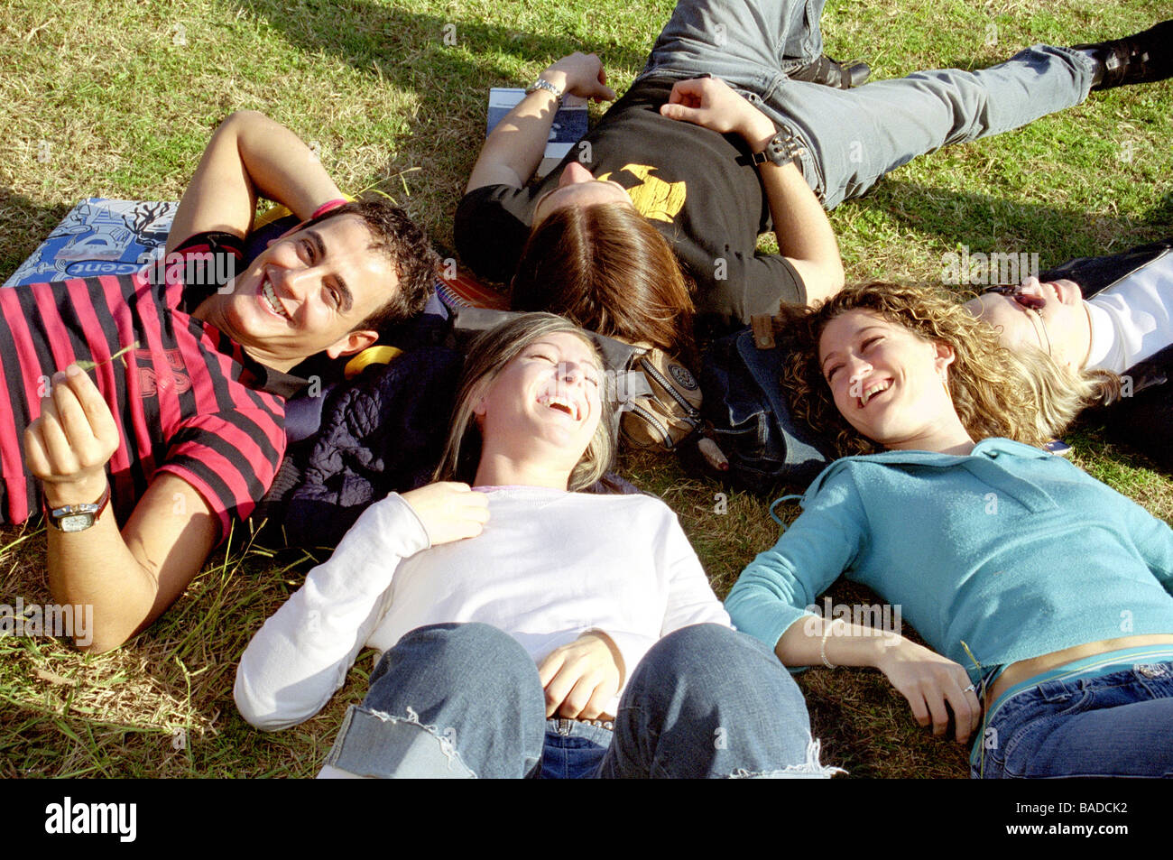 Friends reunited hi-res stock photography and images - Alamy