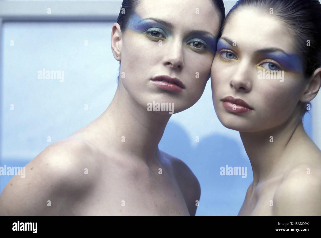 Head with two faces hi-res stock photography and images - Alamy