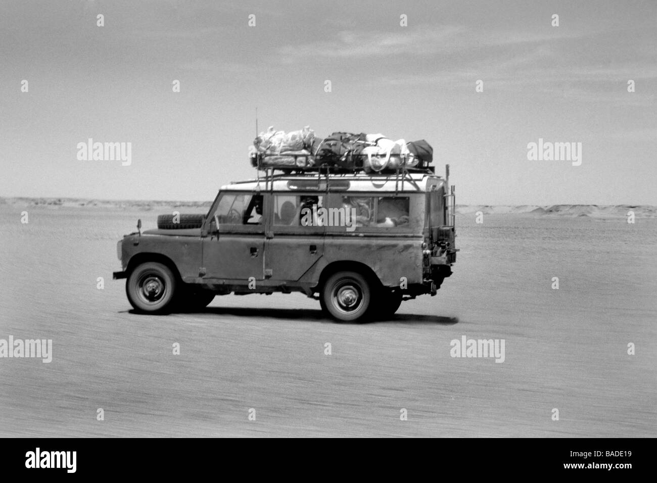 Desert islamic image Black and White Stock Photos & Images - Alamy