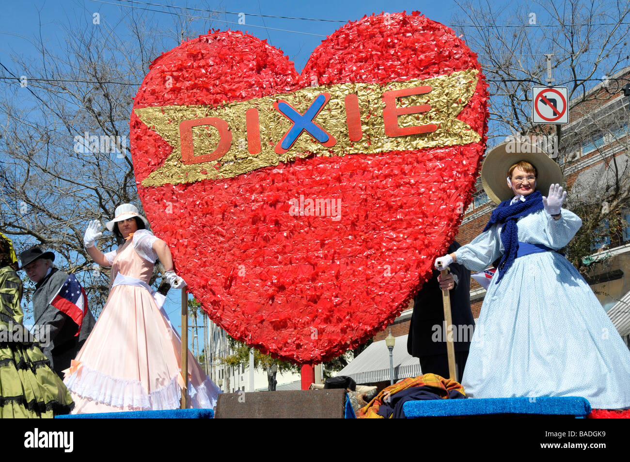 The Heart of Dixie Float in Strawberry Festival Parade Plant City ...