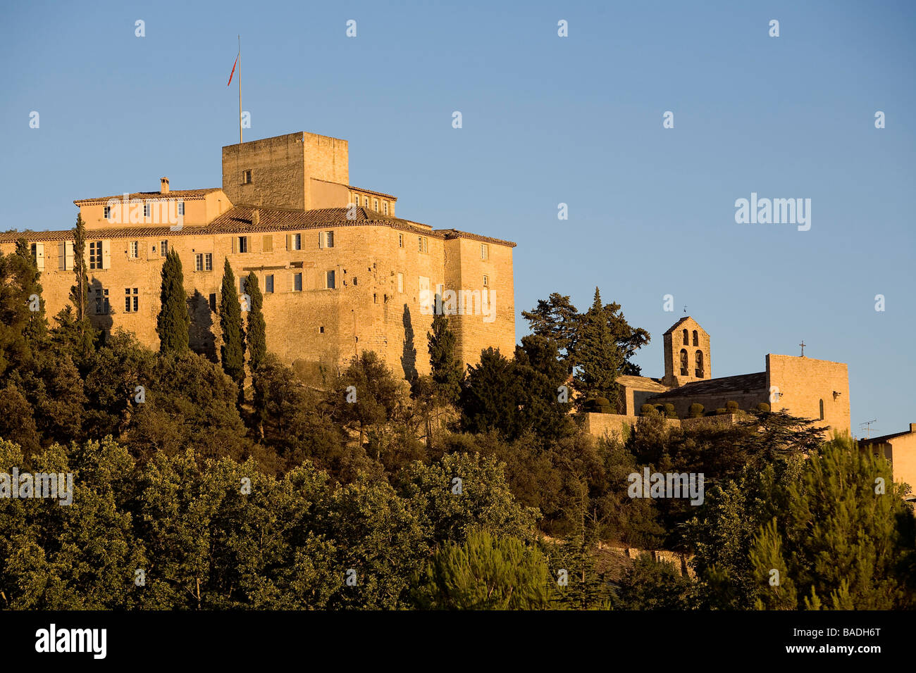 France, Vaucluse, Luberon, village and castle of Ansouis, labelled Les ...