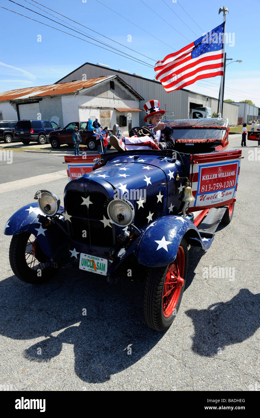Patriotic Float in Strawberry Festival Parade Plant City Florida Stock ...