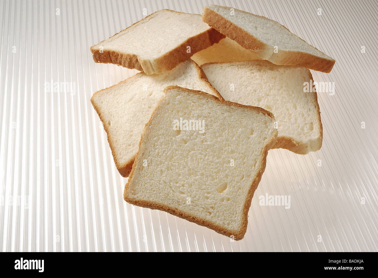 Target feeding hi-res stock photography and images - Alamy