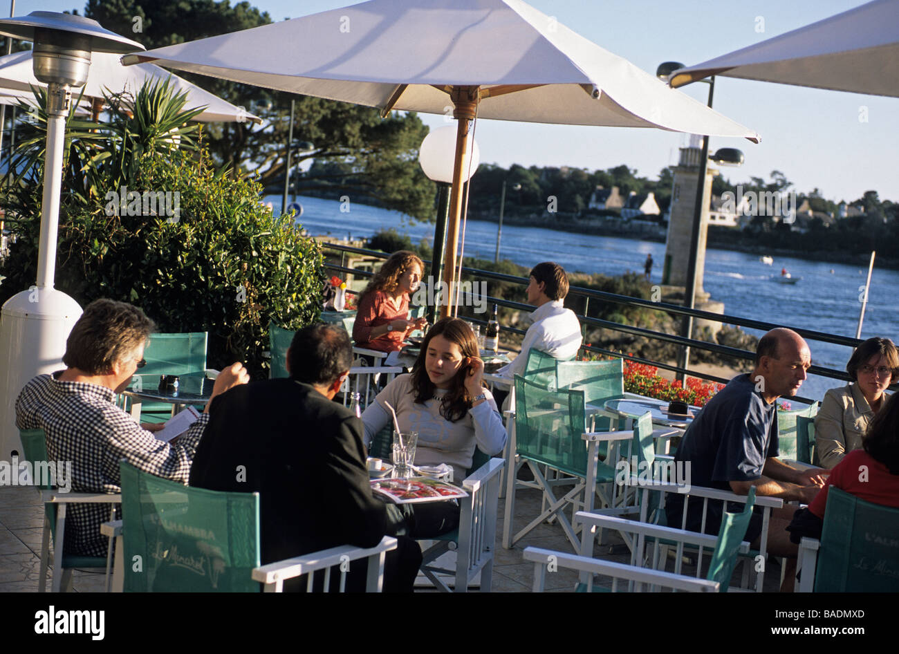 France finistere benodet alhambra restaurant hi-res stock photography ...