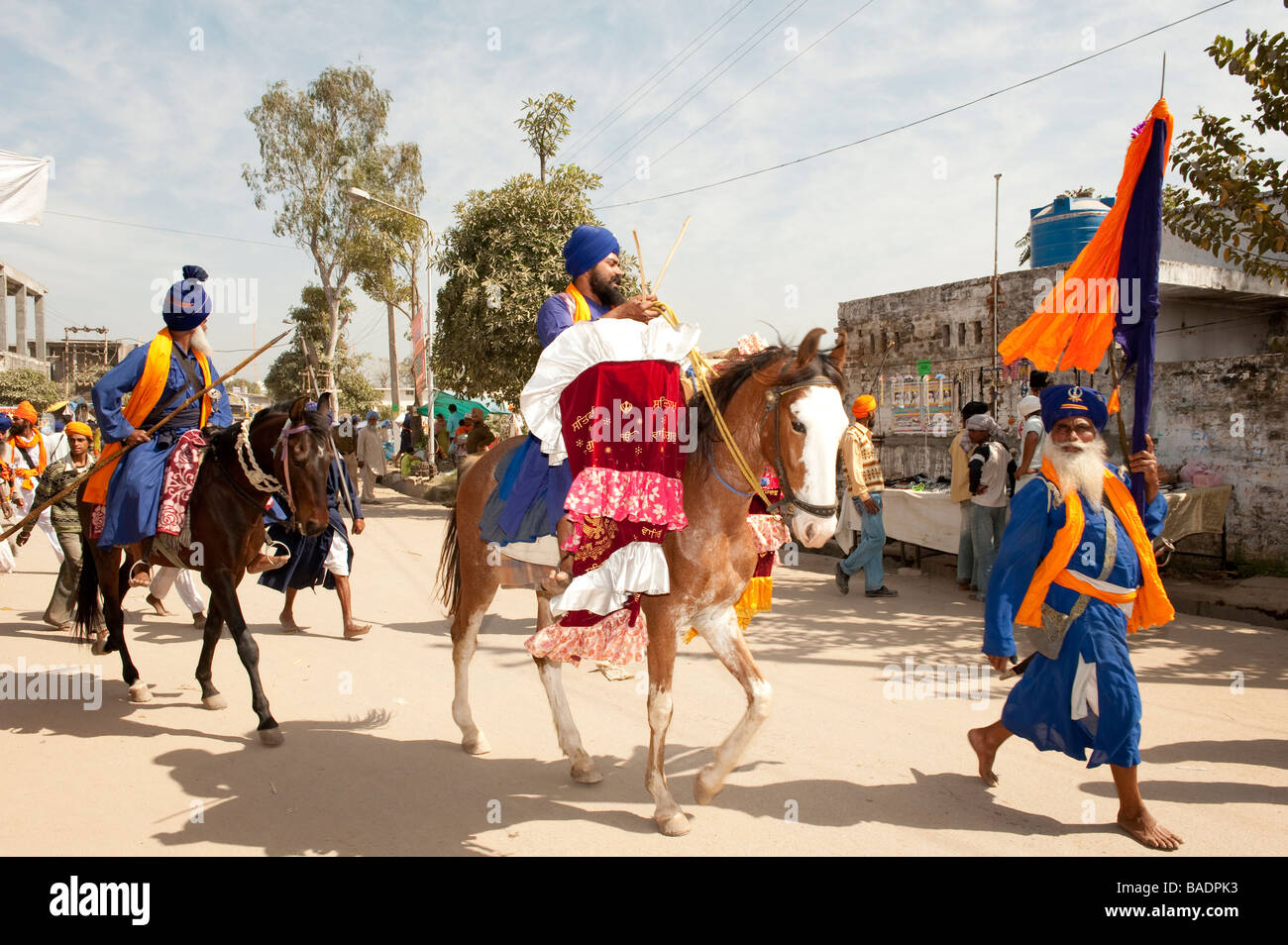 Nishan hi-res stock photography and images - Alamy