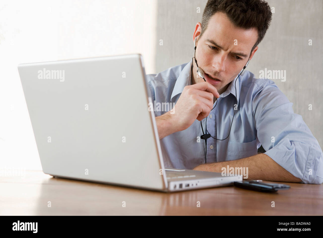 Telesales from home hi-res stock photography and images - Alamy