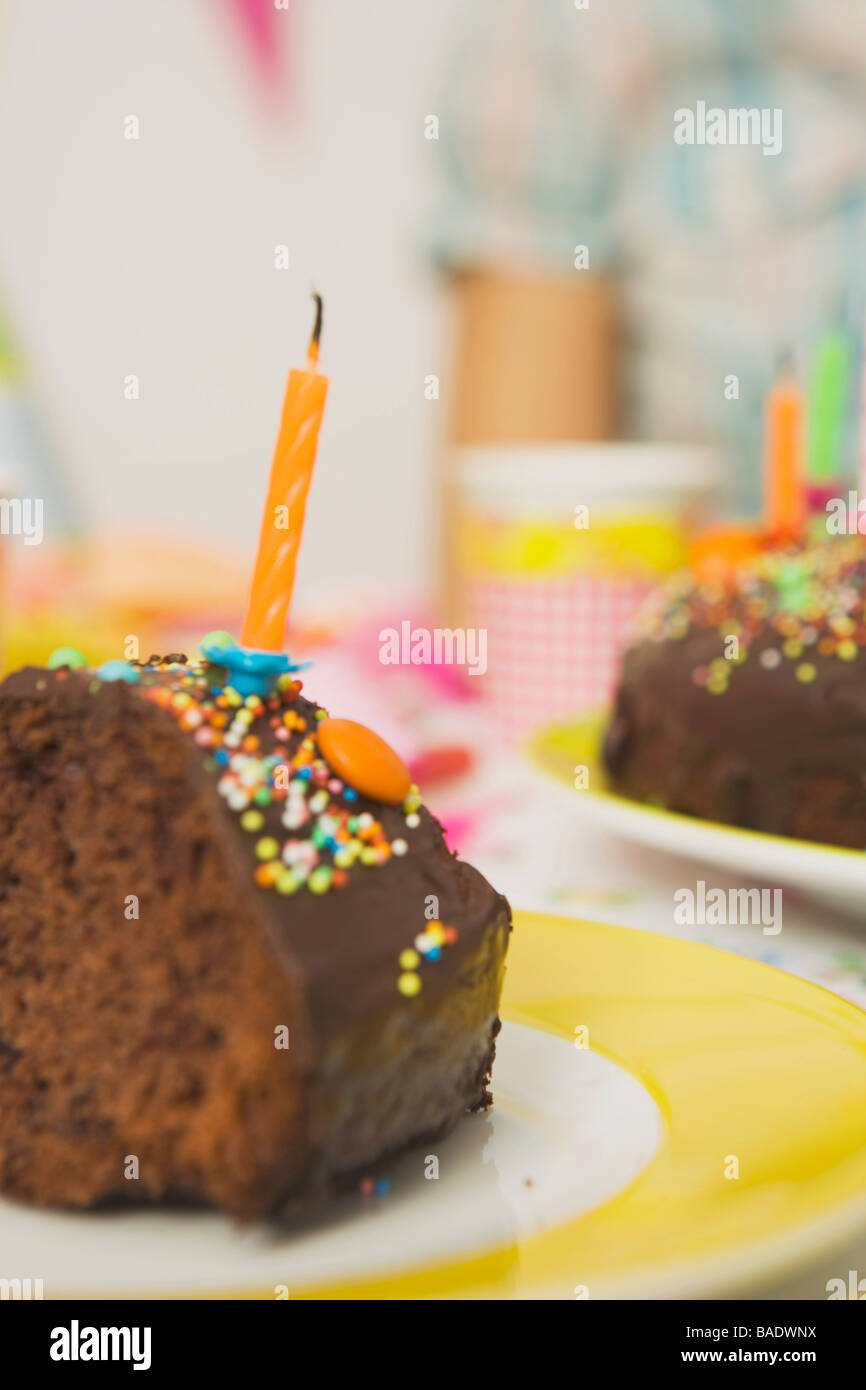 Slice of birthday cake hi-res stock photography and images - Alamy