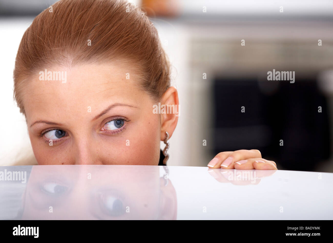 Peeping over table hi-res stock photography and images - Alamy
