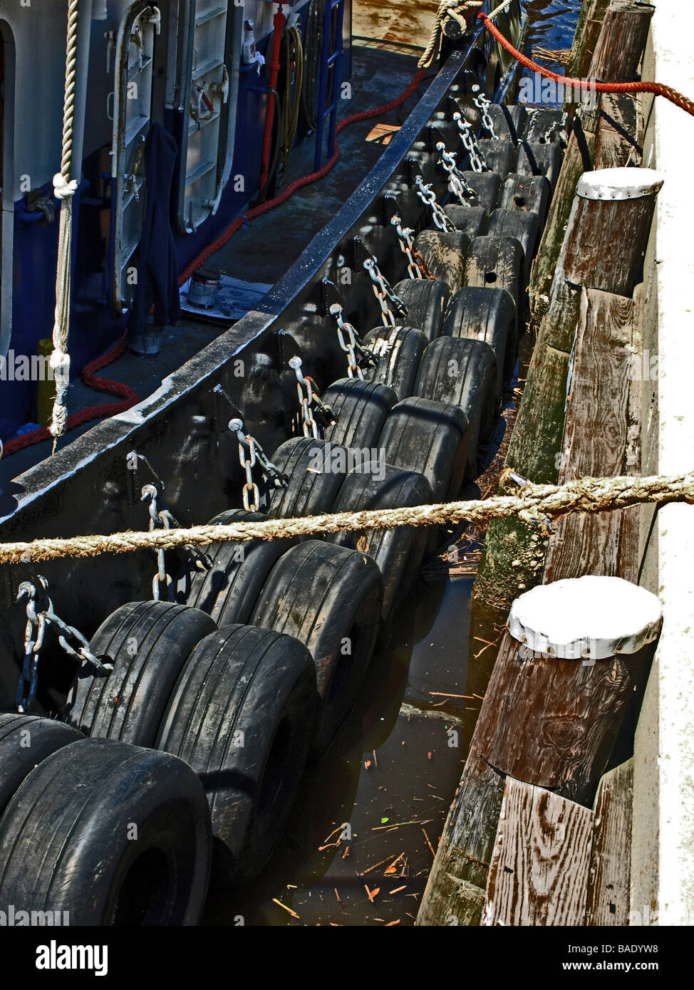 Tug boat tugboat side rubber hi-res stock photography and images - Alamy