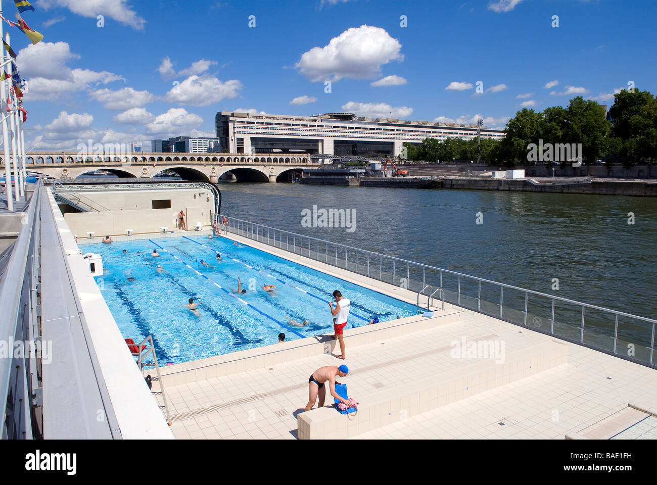 France, Paris, banks of the Seine river listed as World Heritage by ...