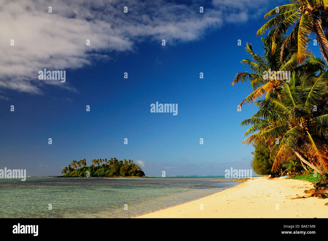 Beach and Lagoon, Muri Beach, Rarotonga, Cook Islands Stock Photo - Alamy
