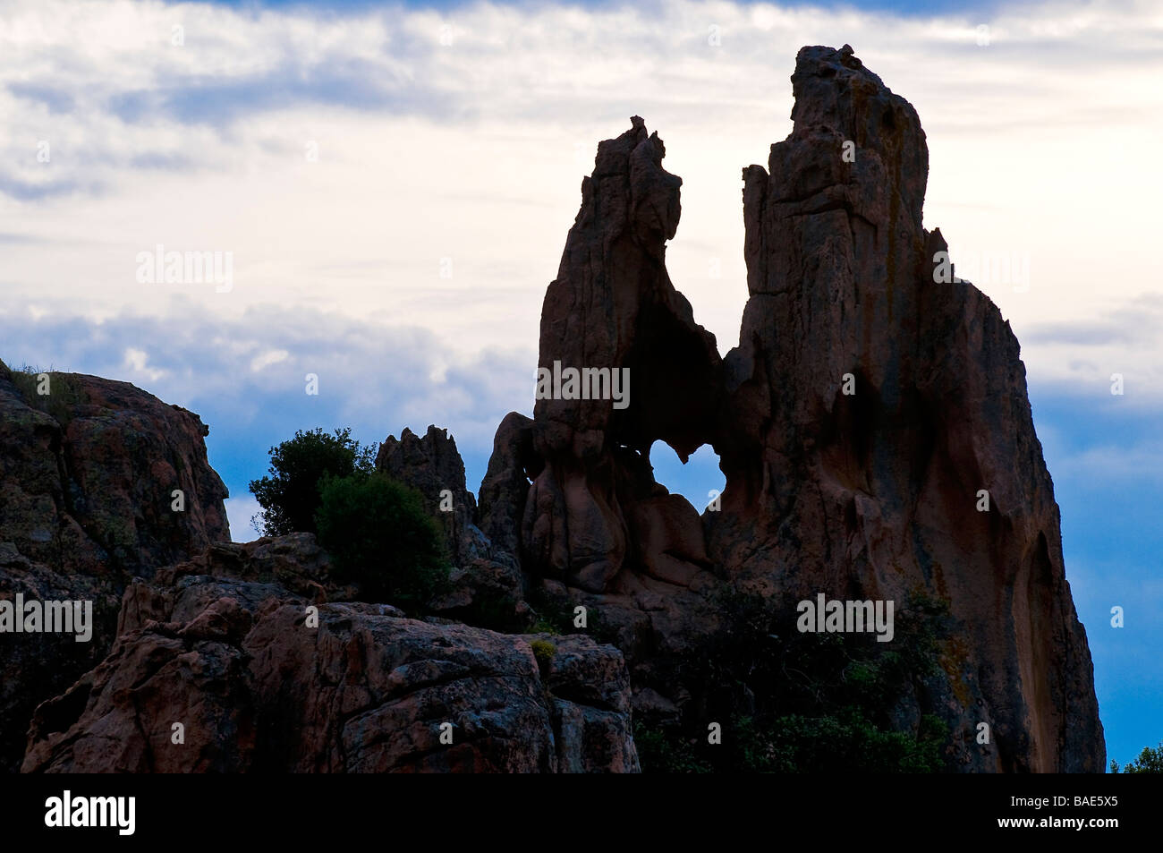 Coeur de silhouette hi-res stock photography and images - Alamy