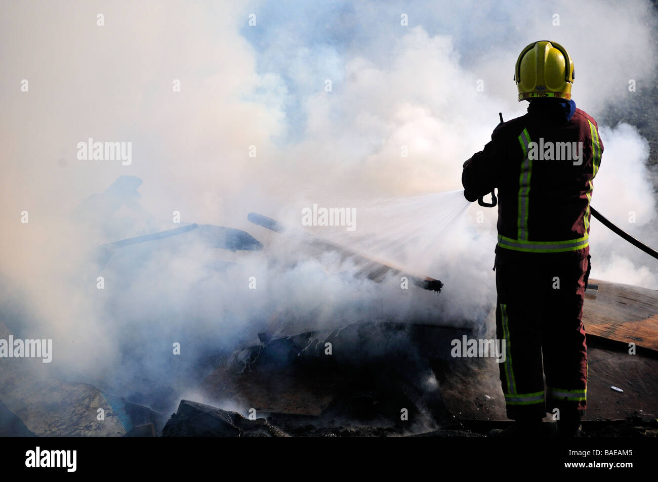 Fireman uk hi-res stock photography and images - Alamy