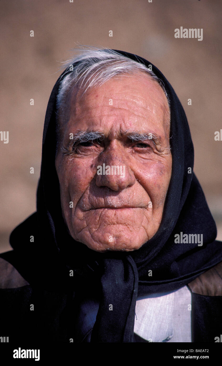 Traditional dress cyprus hi-res stock photography and images - Alamy