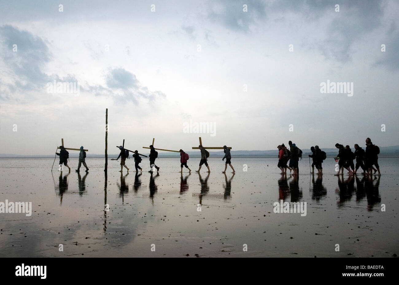 An easter pilgrimage to Holy Island - Lindisfarne - in Northumberland ...