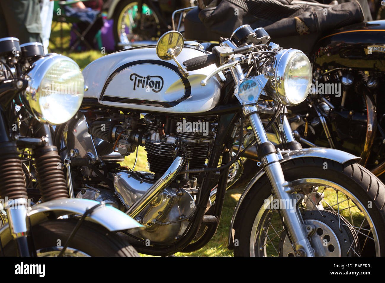 Classic british motorcycles hi-res stock photography and images - Alamy