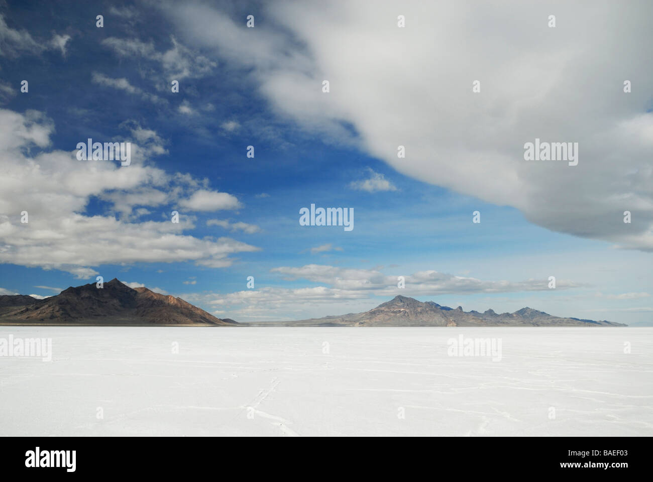 Bonneville Salt Flats in Utah, USA Stock Photo - Alamy