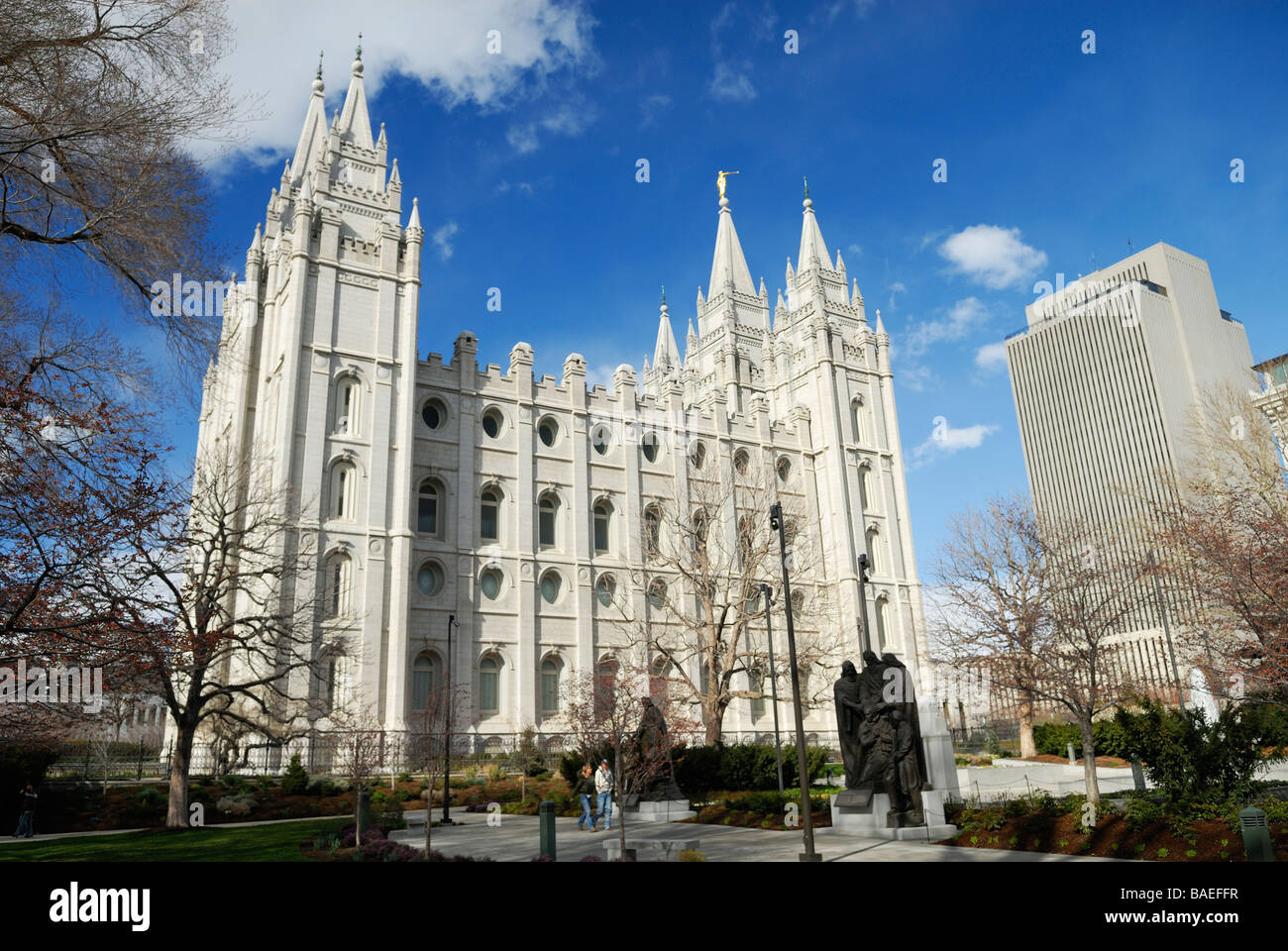 Mormon temple in salt hi-res stock photography and images - Alamy