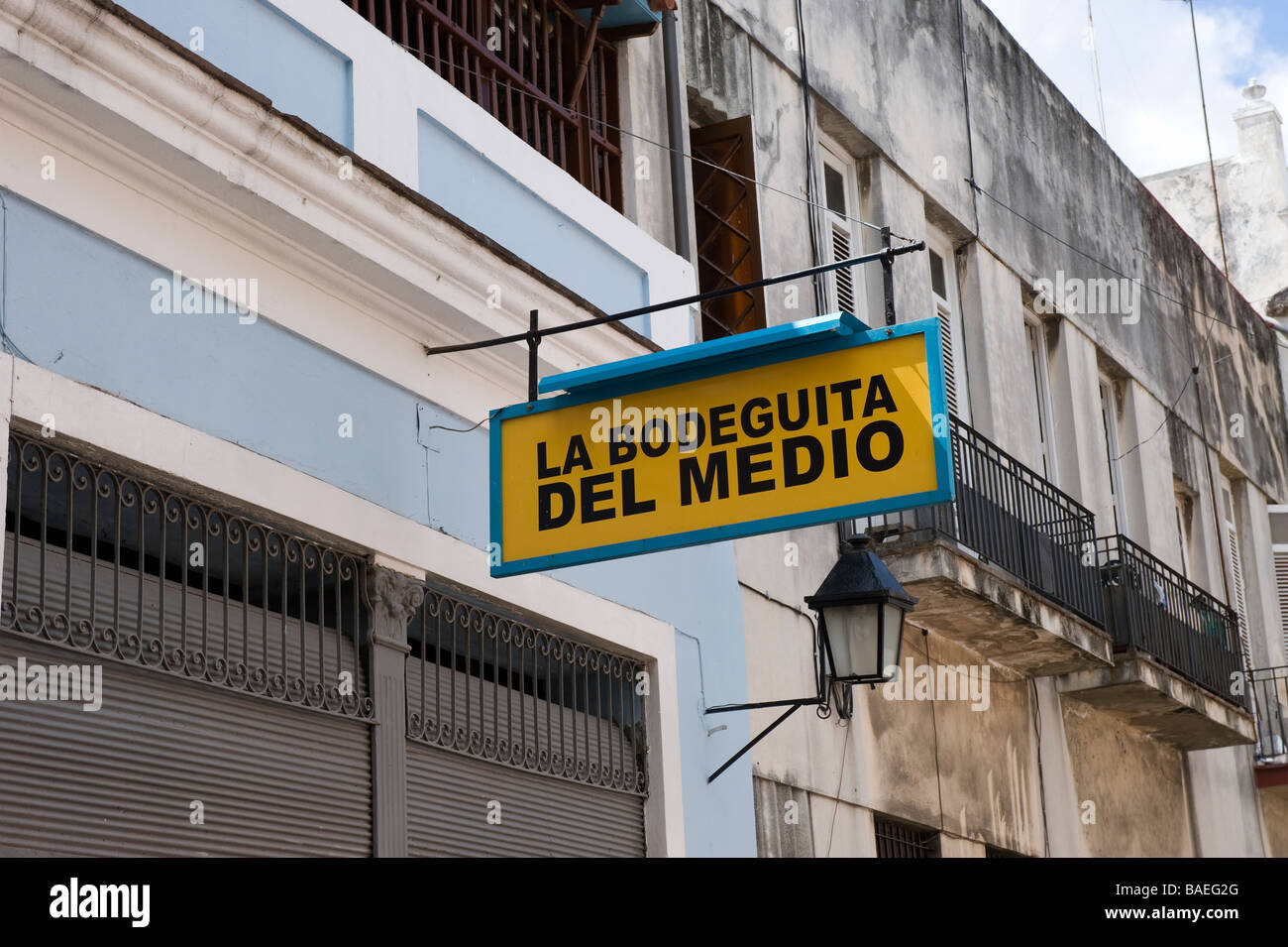 Cuba street sign old havana hi-res stock photography and images - Alamy